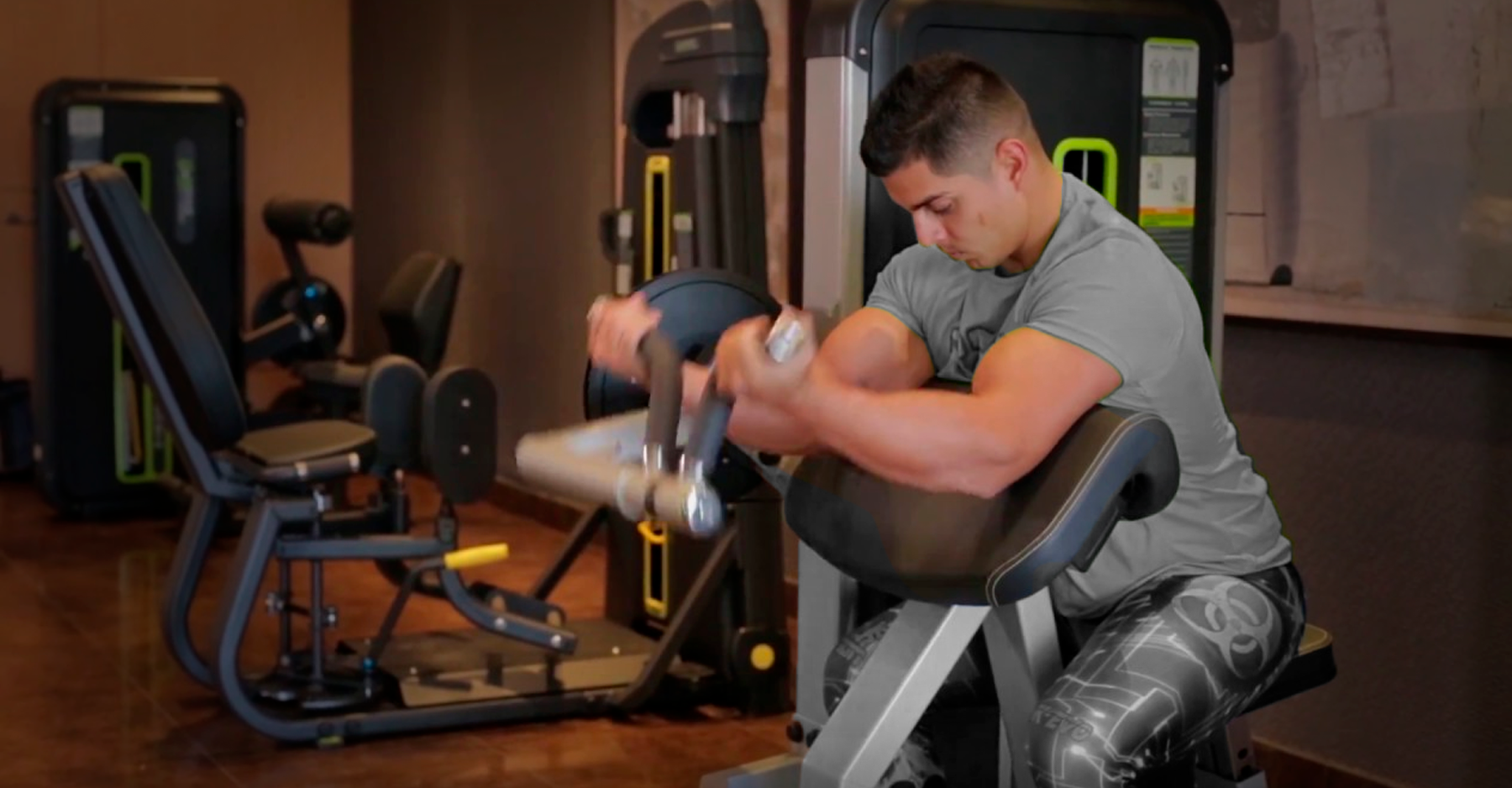 Biceps and triceps machines